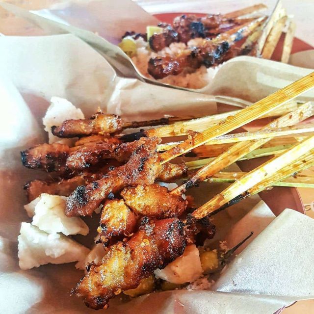 Wisata Kuliner ke 9 Tempat Makan Legendaris di Bali Yuk!